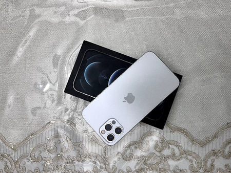 Iphone    12 pro