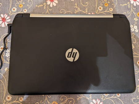 HP 15-f003dx  1TB/8GB AMD A6-5200