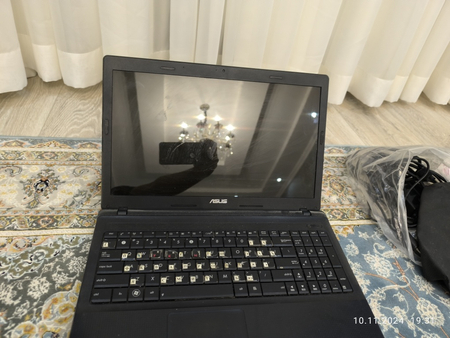 Notebook ASUS remont holatda remont qilish kere