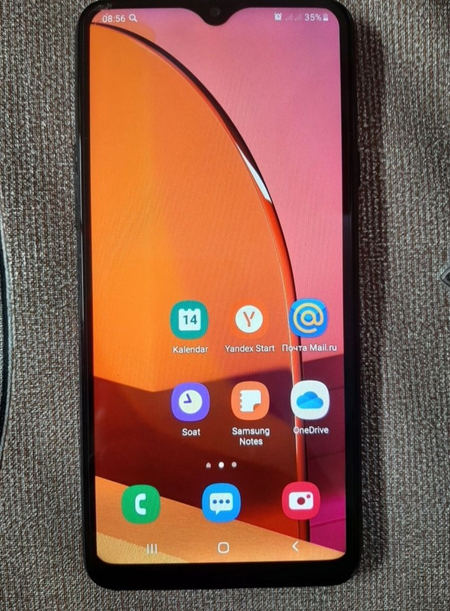 Samsung A 20 s. Sotiladi b/u xolati yaxshi