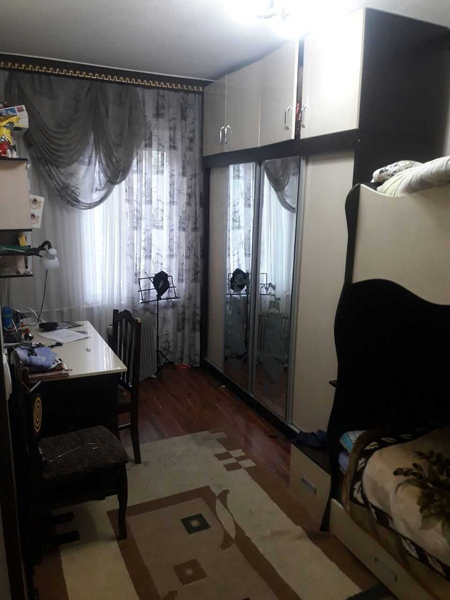 谷 105706 谷 Algaritm 31 kvartalda kvartira sotiladi 4/1/9 98 м²