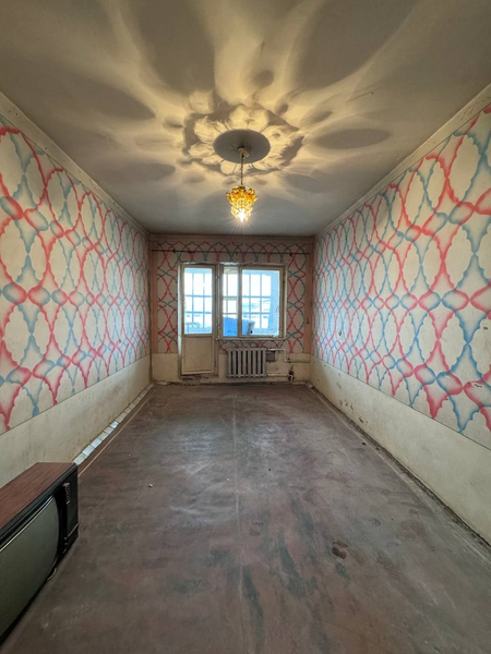 2 xonali 4-qavat 4 qavatli  ponelniy dom 65m²
Manzil:6-mkr. Alpamish
N