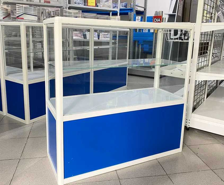 Прилавок торговый из профиля и стекла, Акция,витрина,для магазина