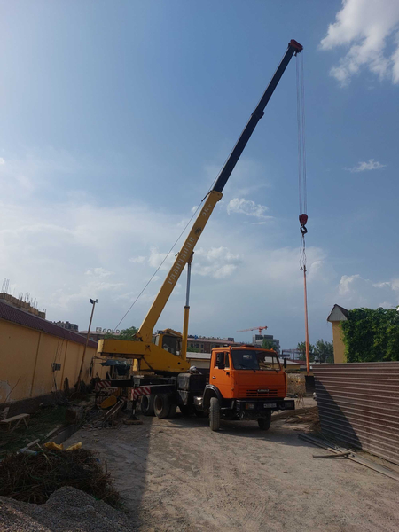 Kamaz kran 25 tonnalik galich