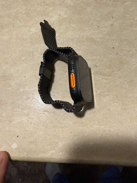 Apple Watch Ultra 2 Black Titanium
