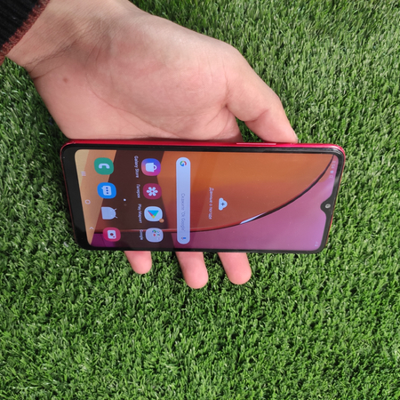 Samsung A20s srochni sotiladi