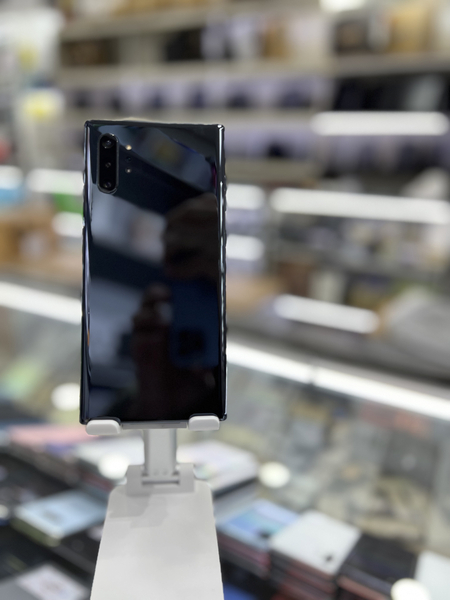 Samsung Not 10 plus