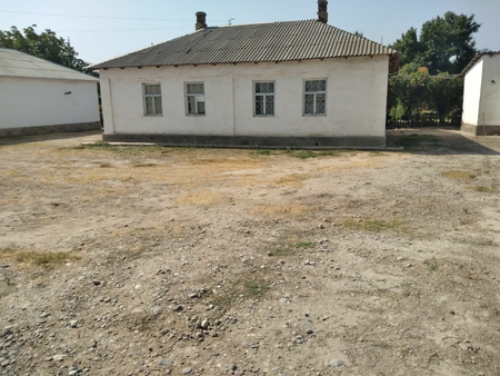 Uchastka 70 sotix
