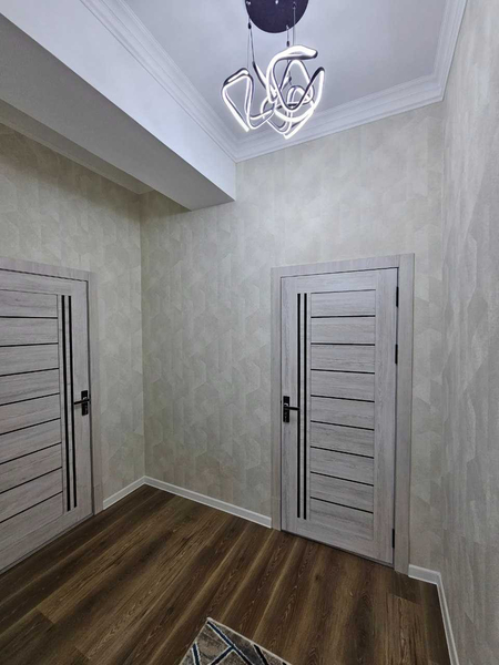 1 xonali 47m² 5-qavat uy sotiladi