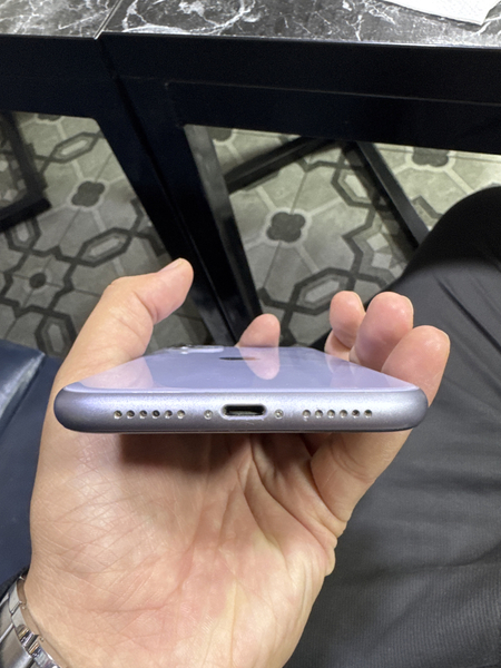 Iphone 11 64gb SROCHNA