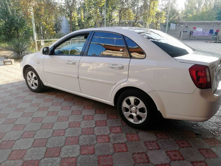 Джентра 2020 сотилади