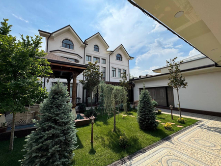 Продается Евро дом Ор-р: махалля Тикланиш 660м2