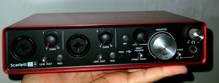 Focusrite 2i4 sotiladi