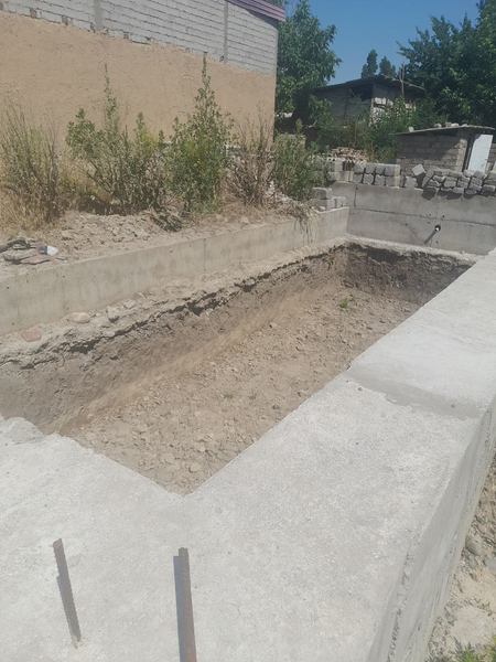 Bektemir Tumani Tinchlik kuchada  6.60 sotix yer sotiladi srochna