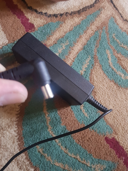 зарядка на игровой ПСП sony