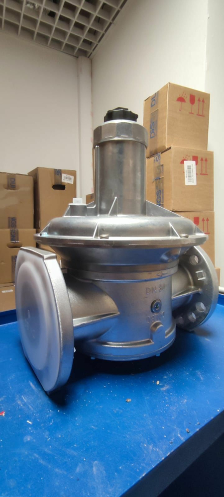 Dungs FRS 5080 регулятор давления