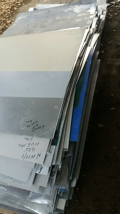 продается листи разного размера 1го до 2 метра