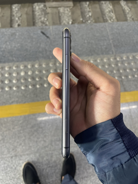 Srochno iphone 11 qora