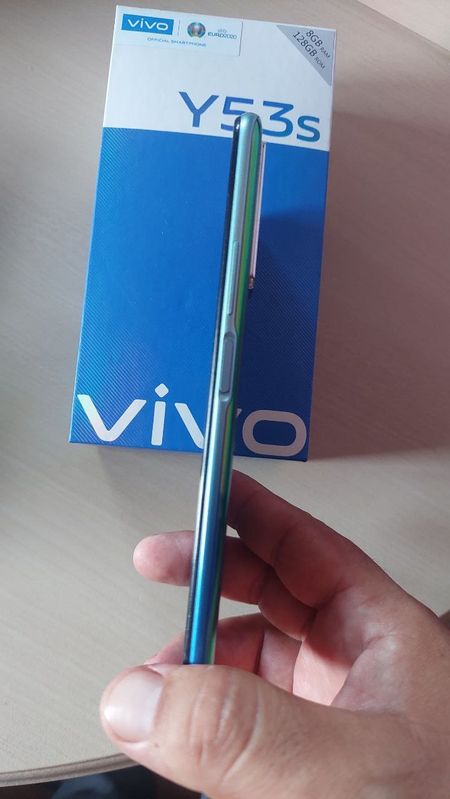 Vivo Y53s 128 g для Яндекса