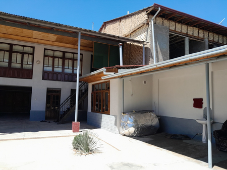 Uchastka sotiladi