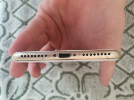 IPhone 7 plus sotiladi