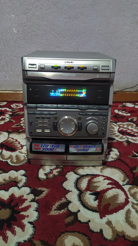 Sony sentir kattasi sotiladi