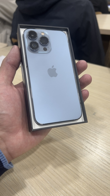 iPhone 13 pro 256GB LL/A