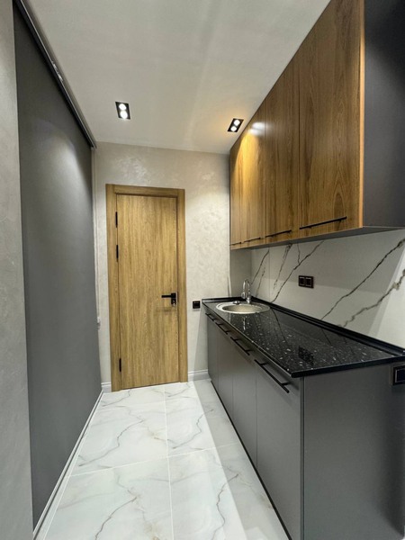 Нежилое офис 70м2 евро Люкс / 1-линия / Арендатор 2200$ платит