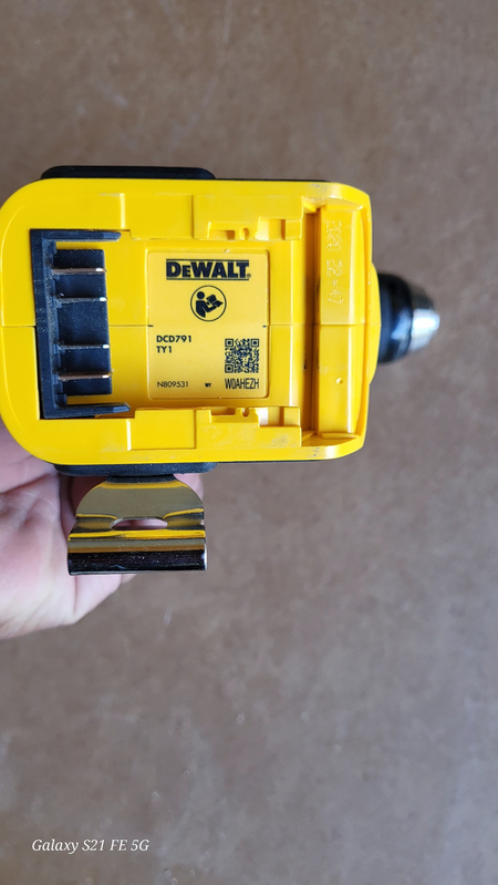 Dewalt dcd 791  и dewalt dcf 887