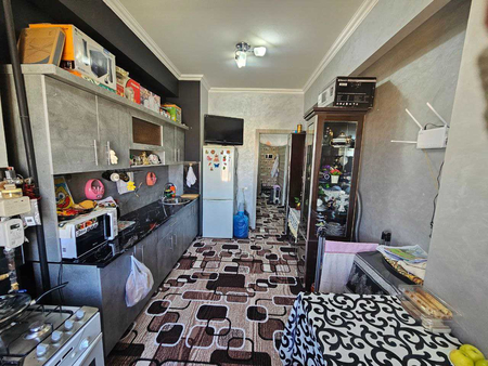 1 xonali 46m² 5-qavat sotiladi.