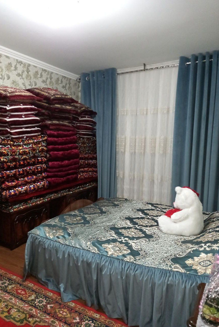 Srochna Sotiladi 3 xonali kv Qibray Tumani