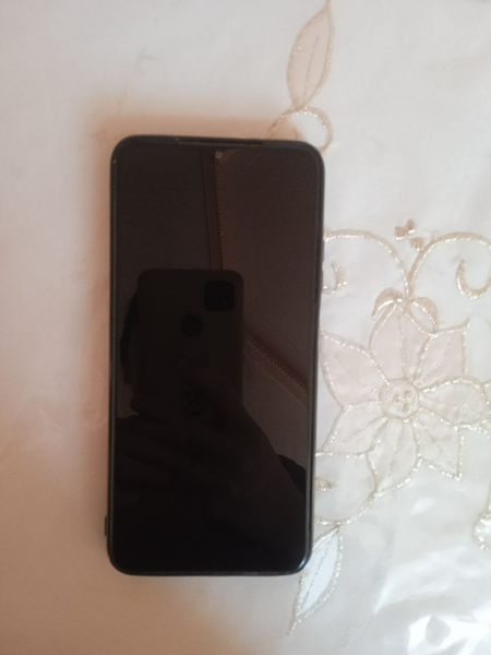 MIUi Redmi 9T holati yaxshi