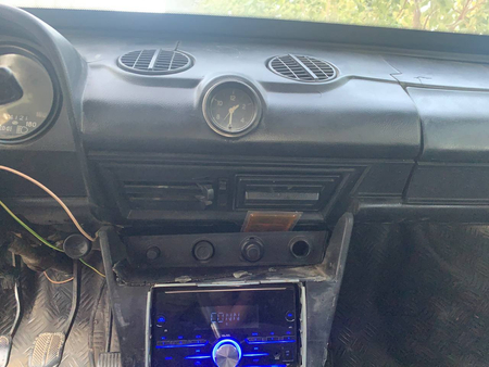 Lada 2101  holati zur