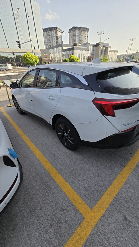 buick velite 6. 2024 yil. Srochno sotiladi.