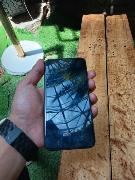 Iphone x s max 256 gb 77%