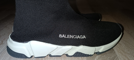 Женская обувь от фирмы 'balenciaga'