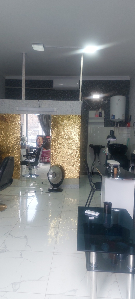 Salon arendaga beriladi