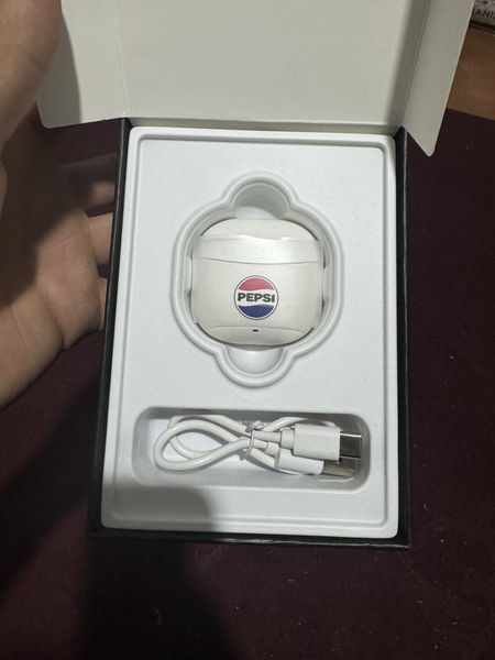 Pepsi earbuds limitededition
