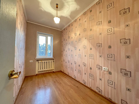 Продается 3/6/9 квартира на Сергели-2.