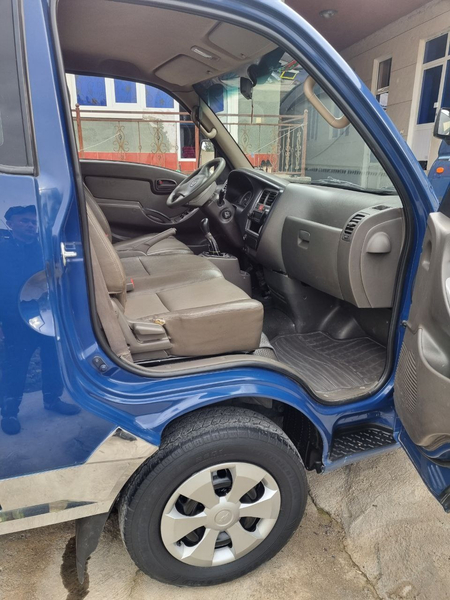 Hyundai porter sotiladi 2012 yil