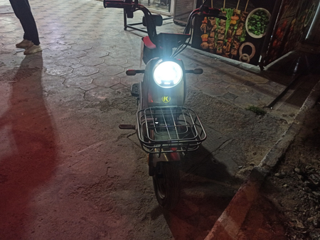 Skuter electronniy