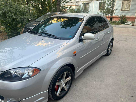 Продаю свою Lacetti Ласетти хэтчбек 2006г, пробег 124 000км