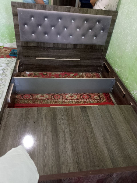 Двуxспальный мебель