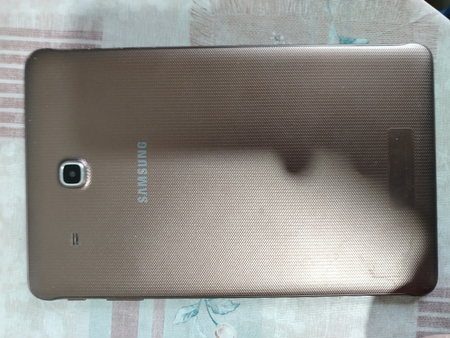 Планшет SAMSUNG Galaxy Tab E