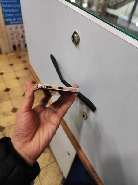 Samsung S21. 5G. Xolati nok