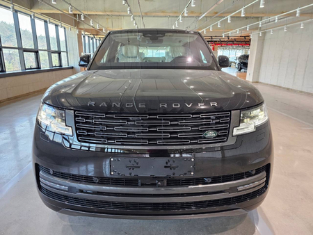 Продается Range Rover Vogue LWB Autobiography 2023  4.4 L V8