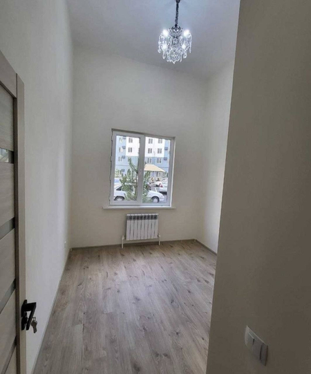 \ЯнгиЧоштепа.2 Хона.Разделный.53м². 1 Етаж.Ар.Метро-1 бек.