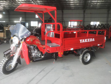 Трёхколёсный мотоцикл Yakeda.