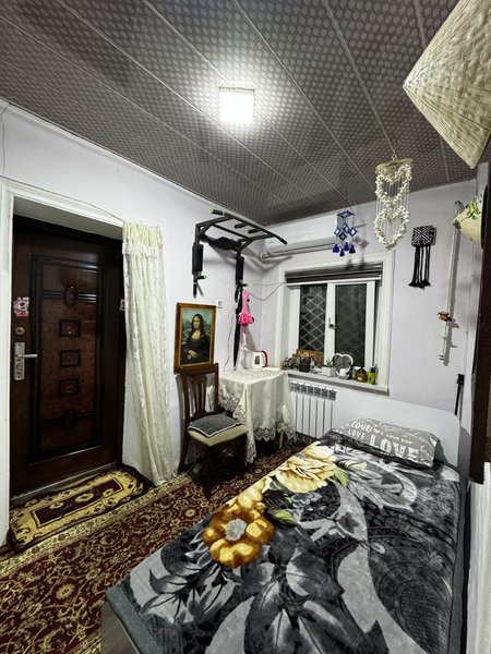Дом посуточно ! В центре! 4 ком .Ор- р стадион Динамо