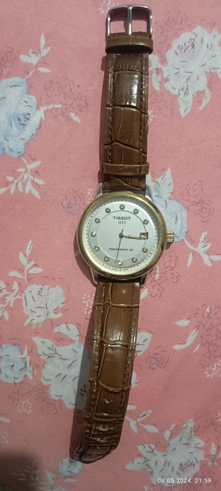 Tissot orginal soat sotiladi holati yaxshi mexanika zoʻr ishlaydi